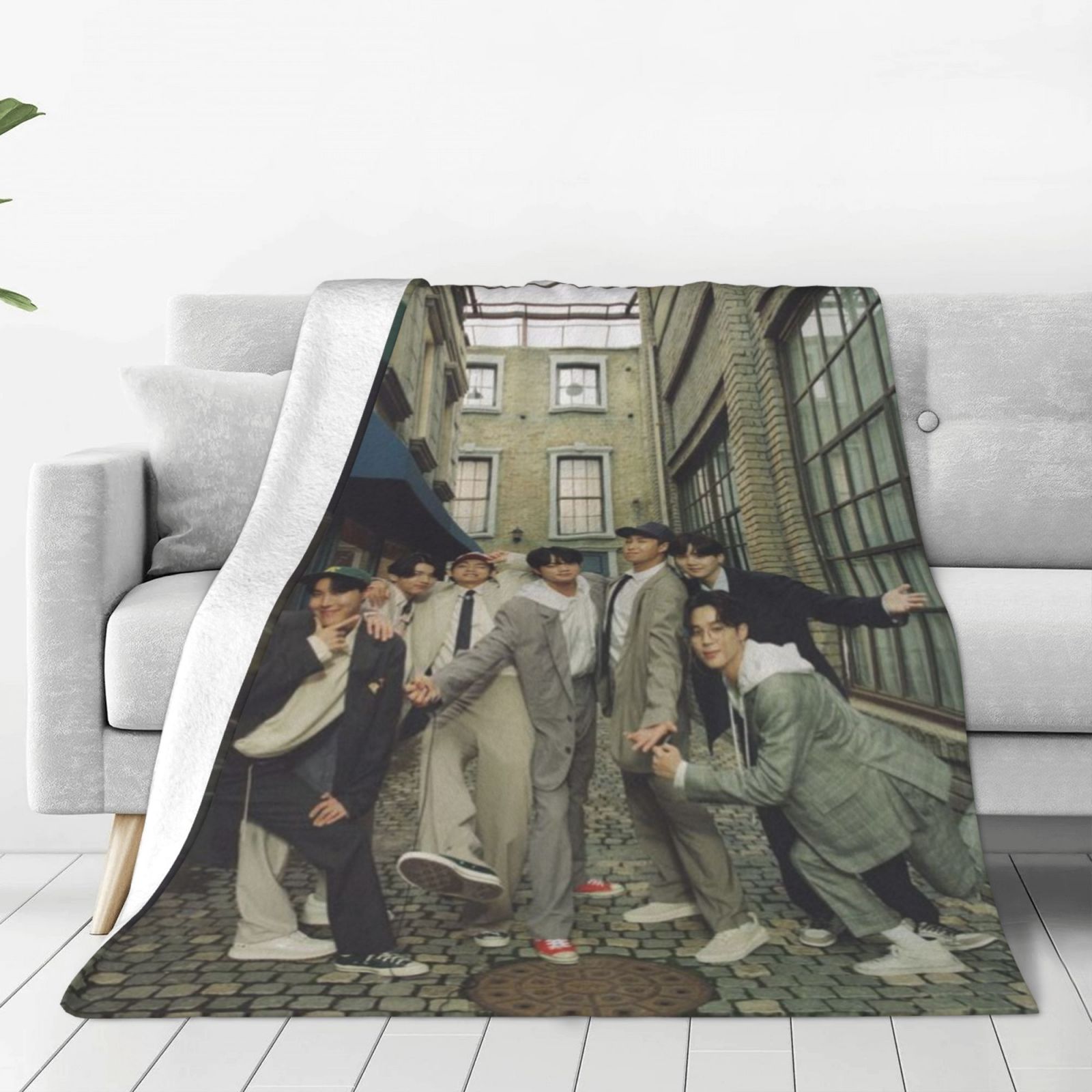 BTS Blanket K-POP Air-conditioning Quilt for Bed Sofa Camping Trips ...