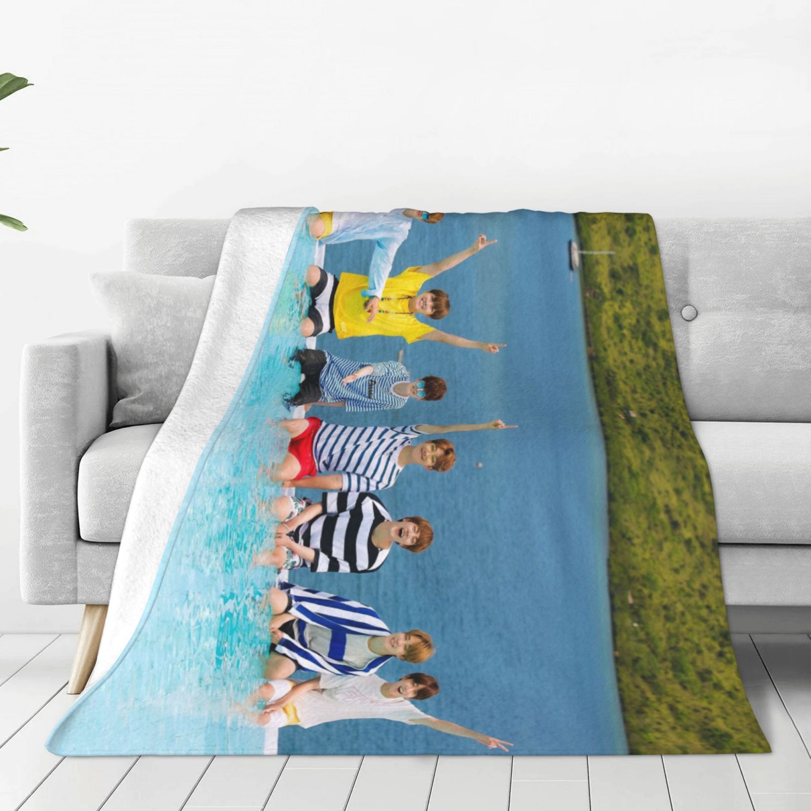 BTS Blanket K-POP Air-conditioning Quilt for Bed Sofa Camping Trips ...